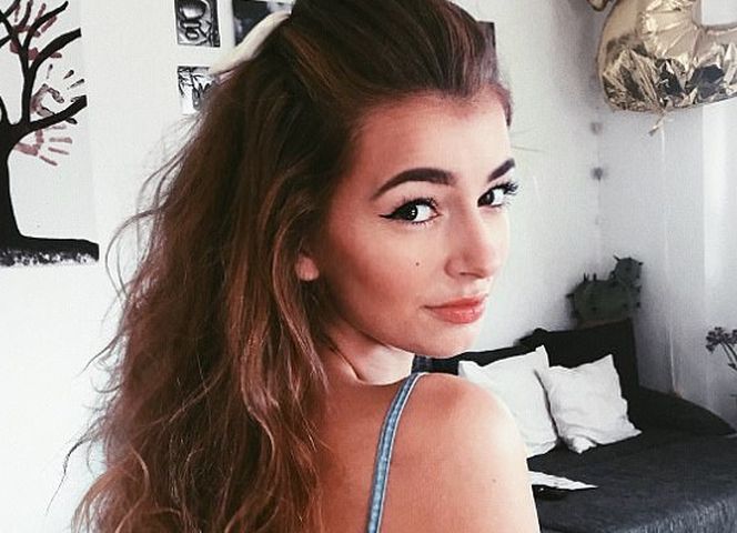 Model deckt Prostitutionsring auf | EMMA